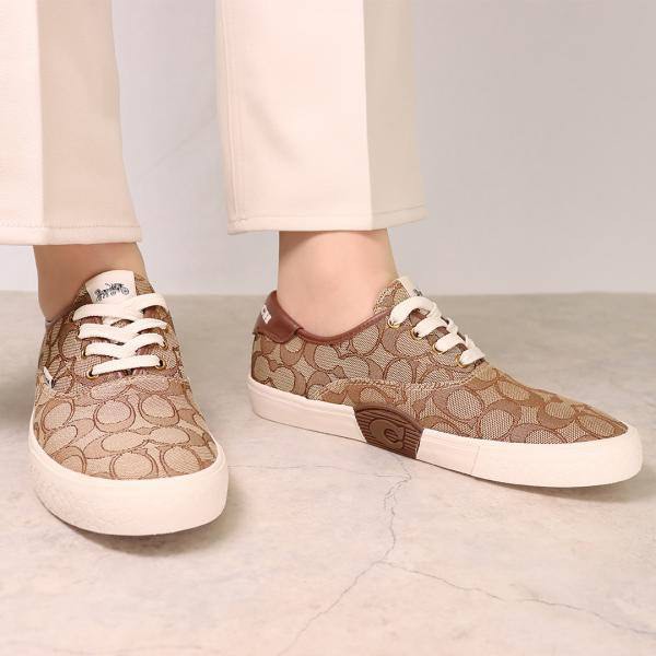 COACH SHOES, Fesyen Wanita, Sepatu di Carousell
