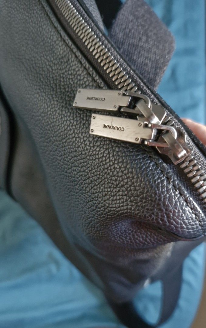 Couronne pebble grain backpack, Women's Fashion, Bags & Wallets ...