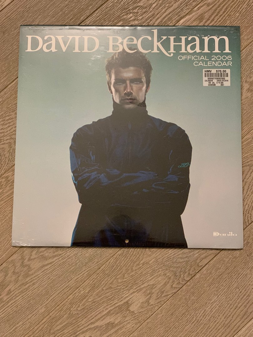 David Beckham official calendar, 興趣及遊戲, 收藏品及紀念品, 明星周邊 - Carousell