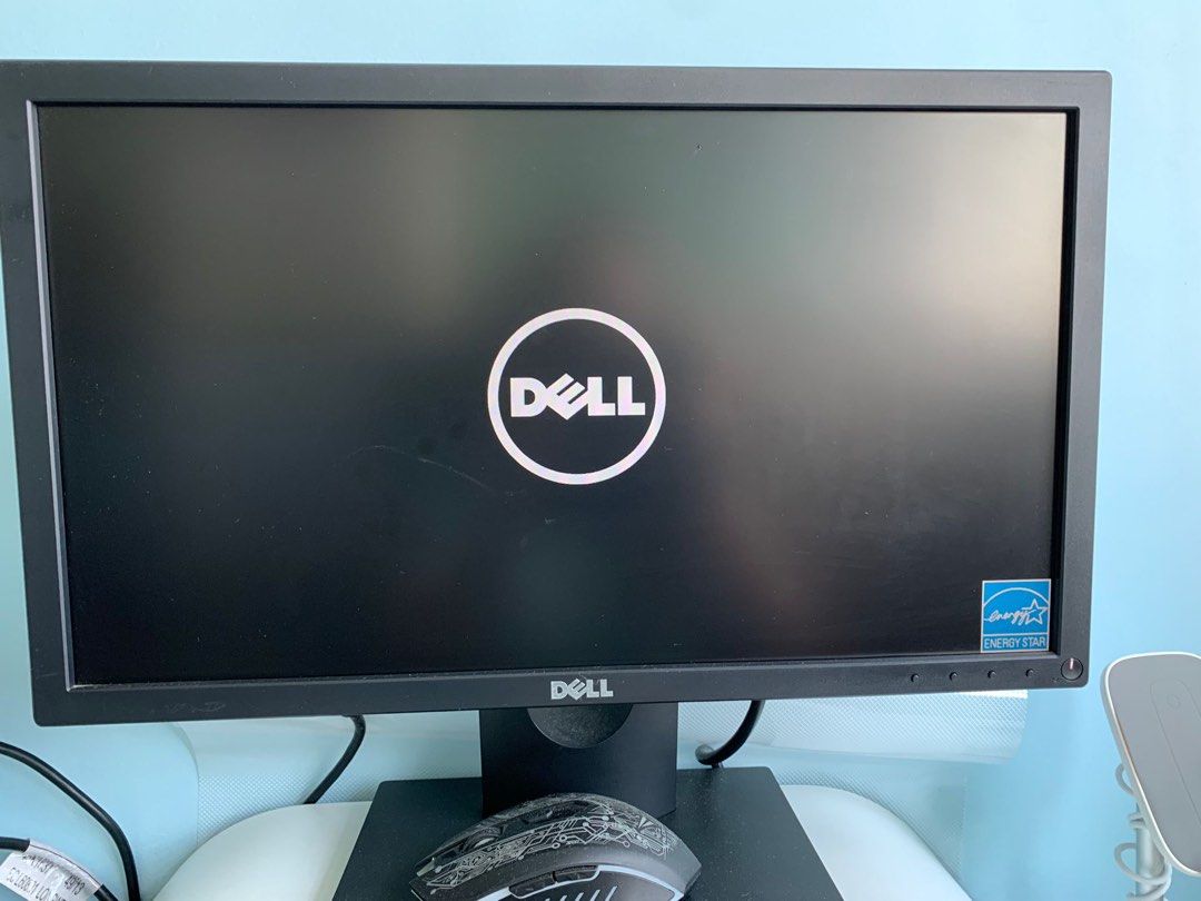 Dell Monitor 19 inch, Computers & Tech, Desktops on Carousell