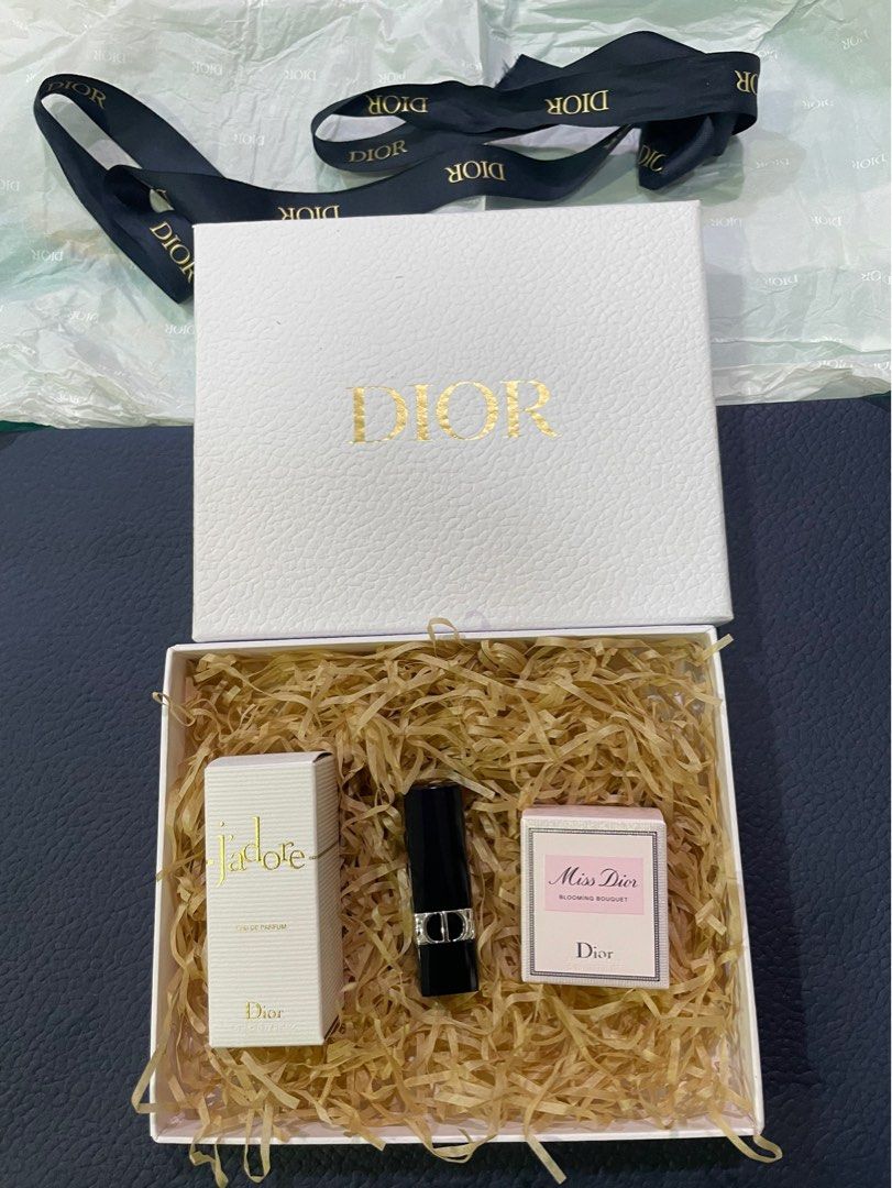 Dior Customized Gift Set with Original Box and Ribbon, Beauty ...