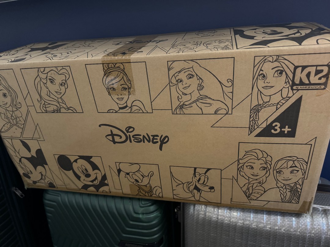 Disney 2 in 1 scooter, Hobbies & Toys, Toys & Games on Carousell