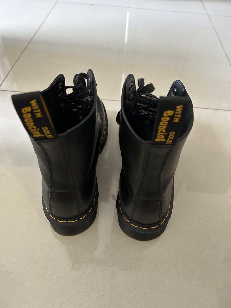 Dr Martens 1460 Pascal Boots, Men's Fashion, Footwear, Boots on Carousell