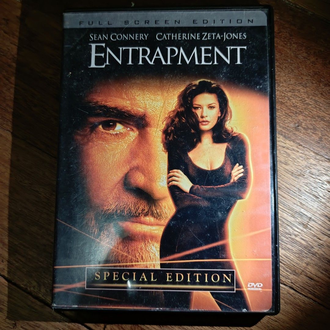 Entrapment DVD Full-screen Edition, Hobbies & Toys, Music & Media, CDs ...