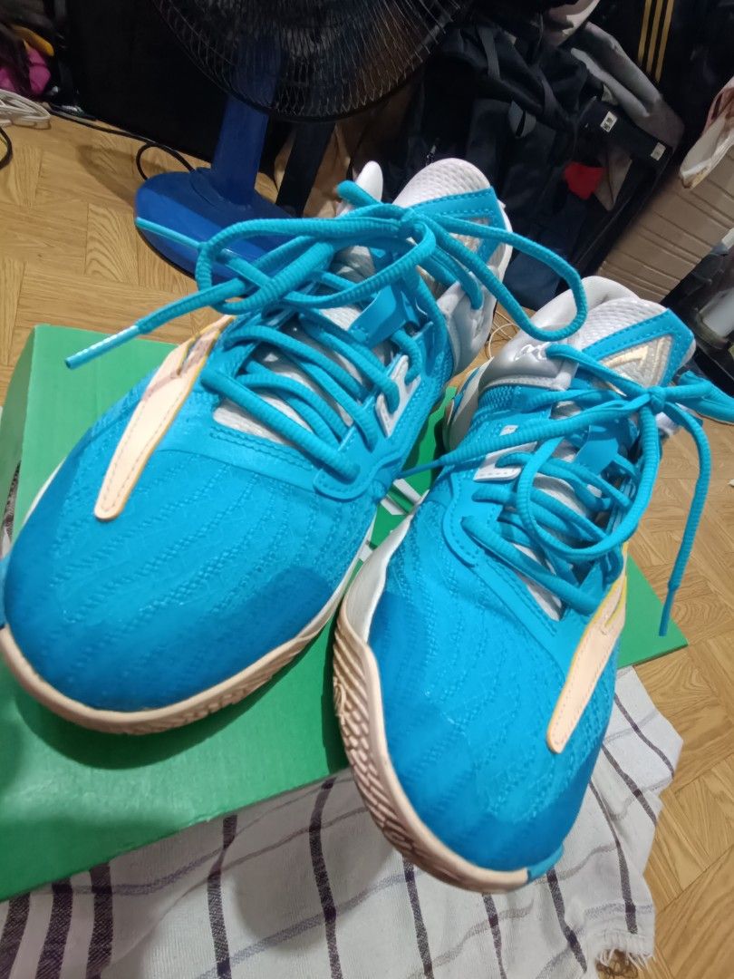 GIANNIS IMMORTALITY 3 EP 'PHANTOM/ICE PEACH', Sports Equipment, Sports ...