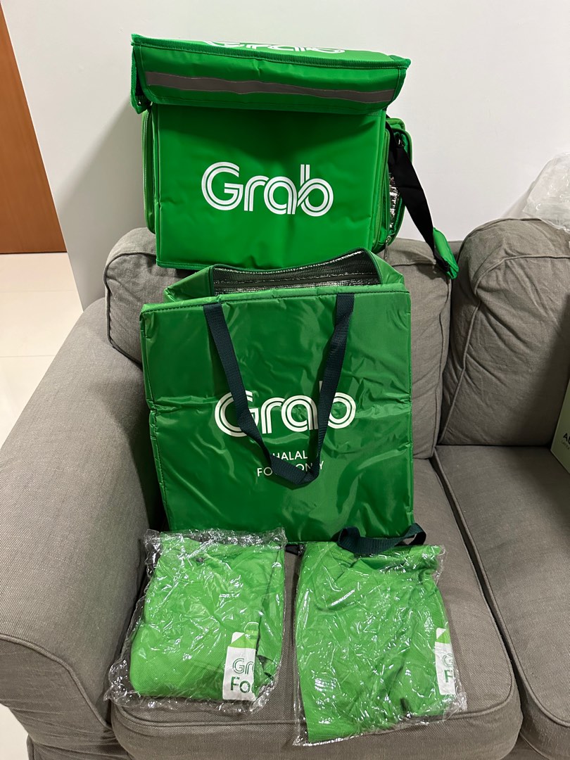 Grab Food Delivery Kit - Thermal Bag & Clothes, Hobbies & Toys, Travel ...