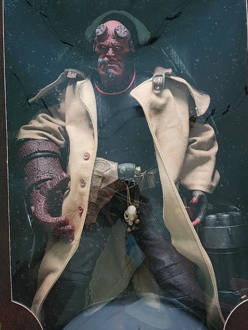 Hellboy 2 The Golden Army 18 inches, Hobbies & Toys, Toys & Games on ...