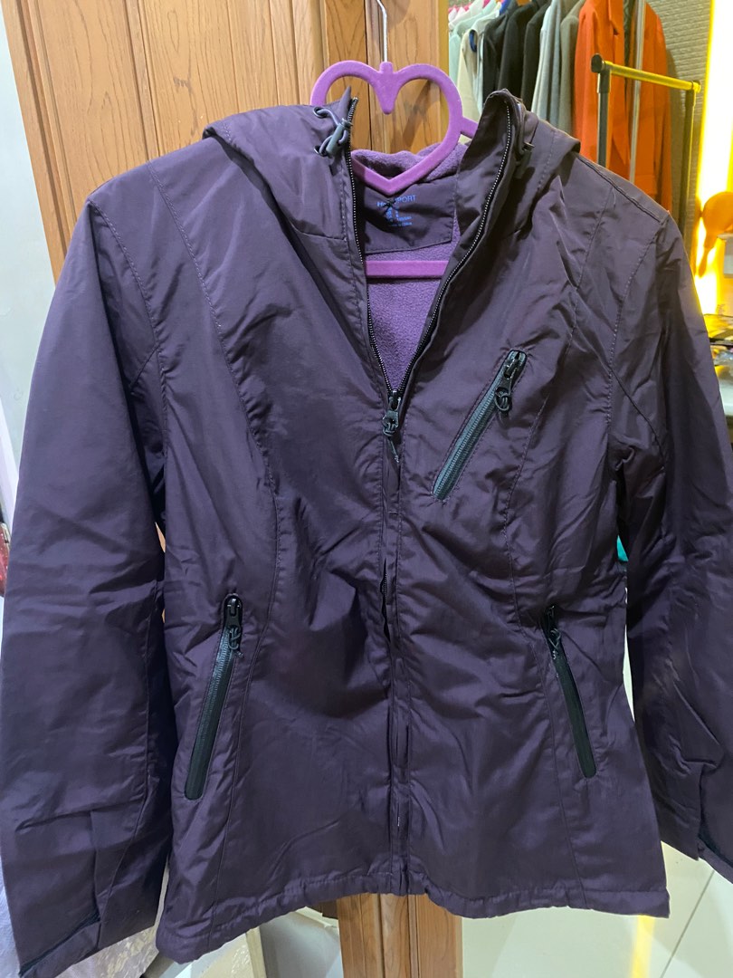 H&M, Columbia Jacket/Winbreaker (scroll to see selection), Women's Fashion, Coats, Jackets and ...