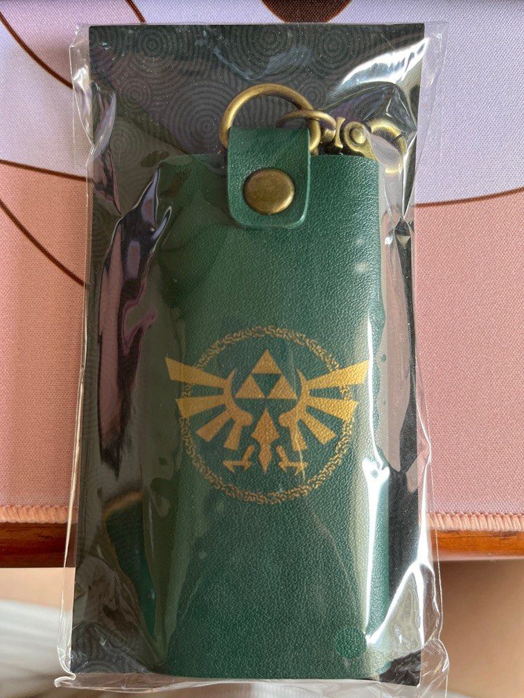 Legend of Zelda key pouch, Hobbies & Toys, Memorabilia & Collectibles ...