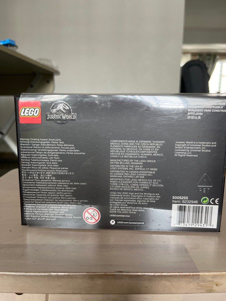 Lego Bricktober 5005255 Jurassic World Minifigures set, Hobbies & Toys ...