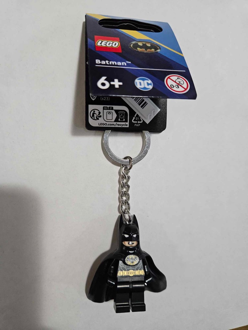Lego DC Comics The Batman Key Chain (854235), Hobbies & Toys, Toys ...