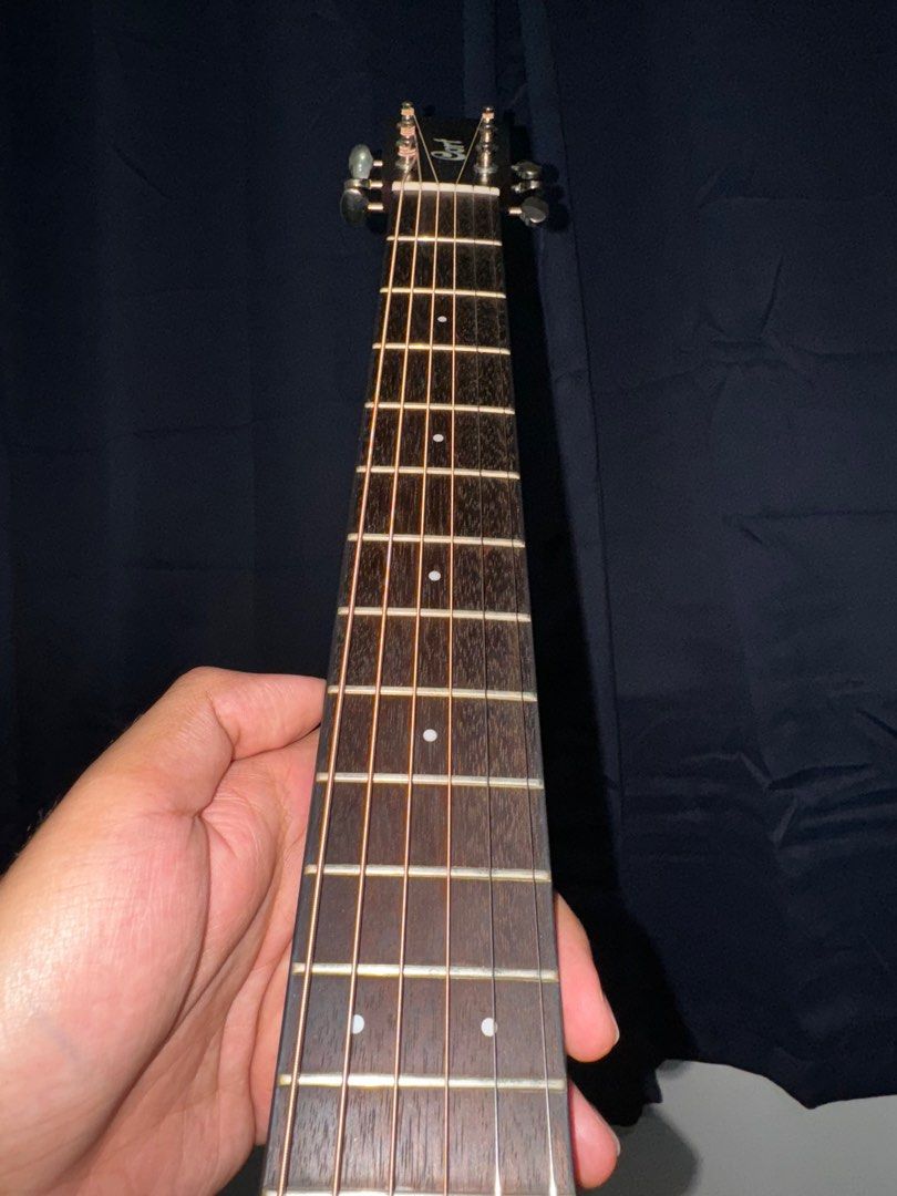 Little CJ Adirondack OP Cort Mini Guitar, Hobbies & Toys, Music & Media ...