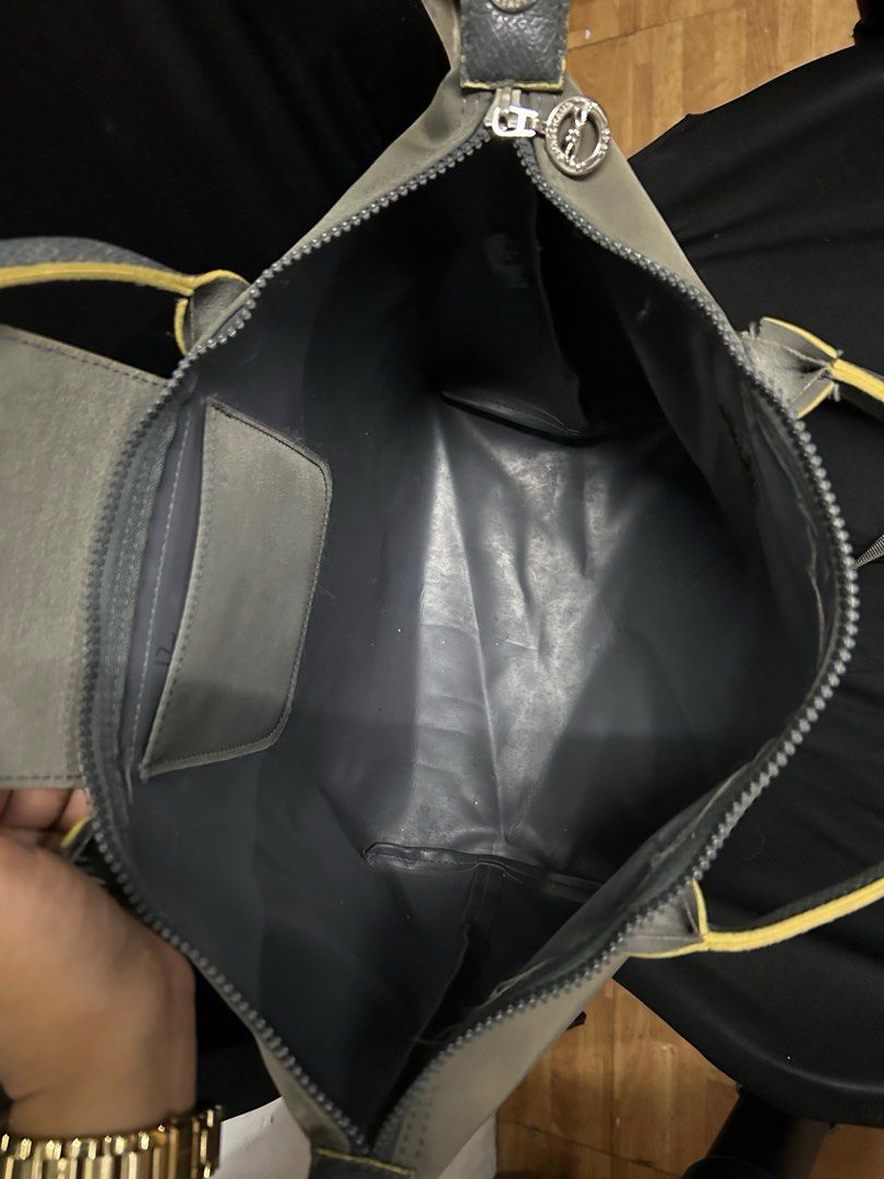 LONGCHAMP ORIGINAL BAG WITH SLING, Women's Fashion, Bags & Wallets, Cross-body Bags on Carousell