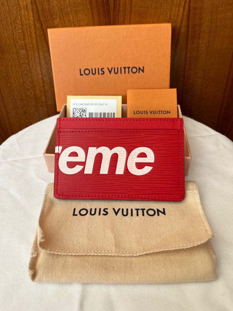 Louis Vuitton * Supreme card holder, 名牌, 手袋及銀包 - Carousell
