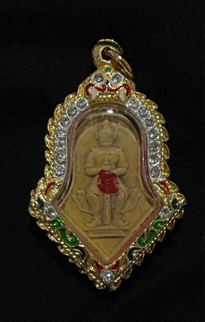 LP Yit Taowesuwan BE 2545, Hobbies & Toys, Memorabilia & Collectibles ...