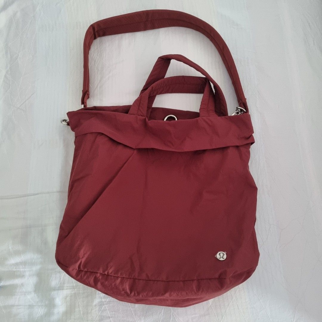 Lululemon on my level bag 19L, Women's Fashion, Bags & Wallets, Cross ...