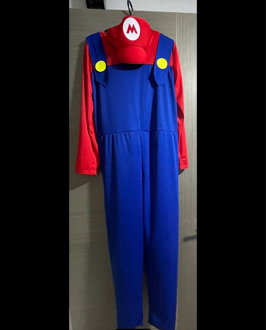 Mario outfit, Hobbies & Toys, Stationery & Craft, Occasions & Party ...