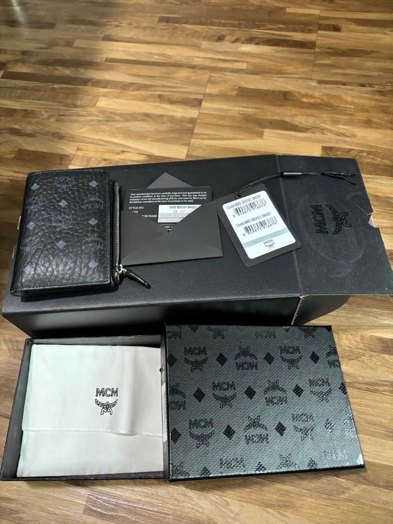 MCM Bifold Zip Card Wallet, Men's Fashion, Watches & Accessories ...