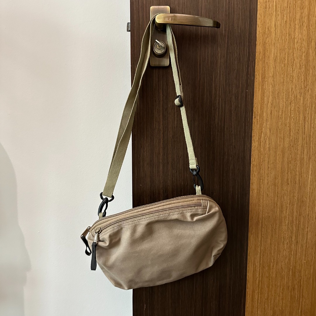 Muji 2 Way Shoulder Bag / Fanny Pack (Beige), Women's Fashion, Bags ...