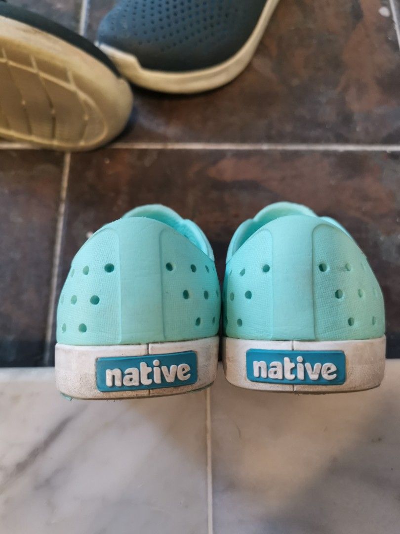 Native jefferson shoes C10, Babies & Kids, Babies & Kids Fashion on ...