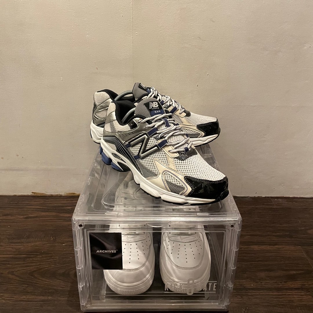 NB560, Men's Fashion, Footwear, Sneakers on Carousell