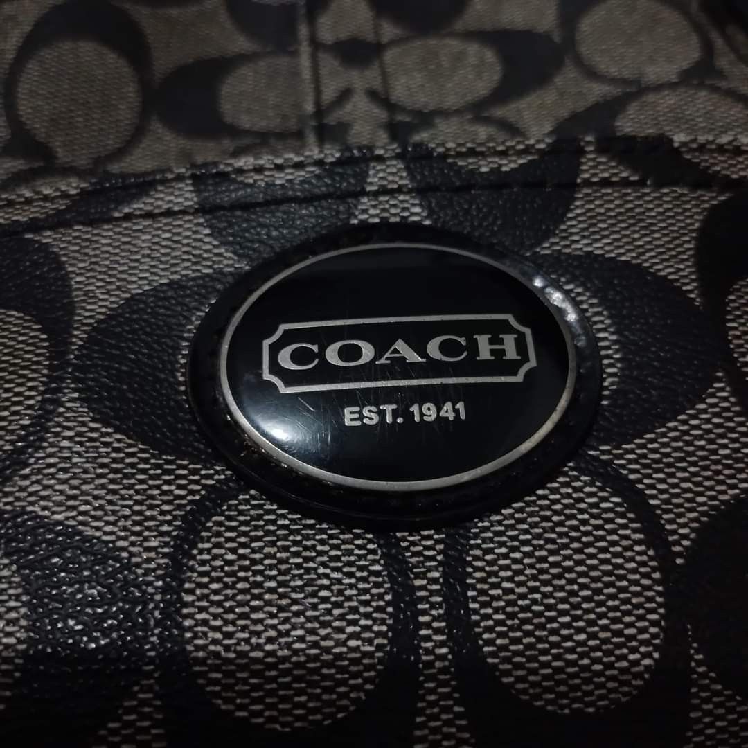 Original Coach, Luxury, Bags & Wallets on Carousell