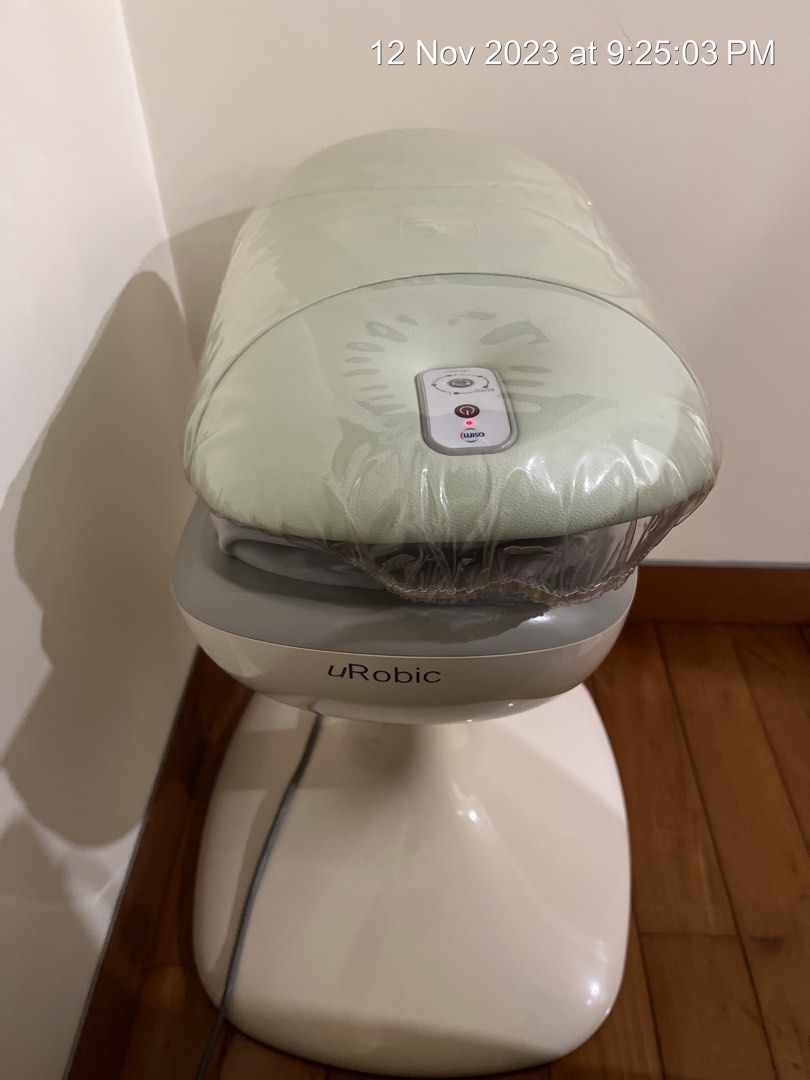 OSIM uRobic, Health & Nutrition, Massage Devices on Carousell