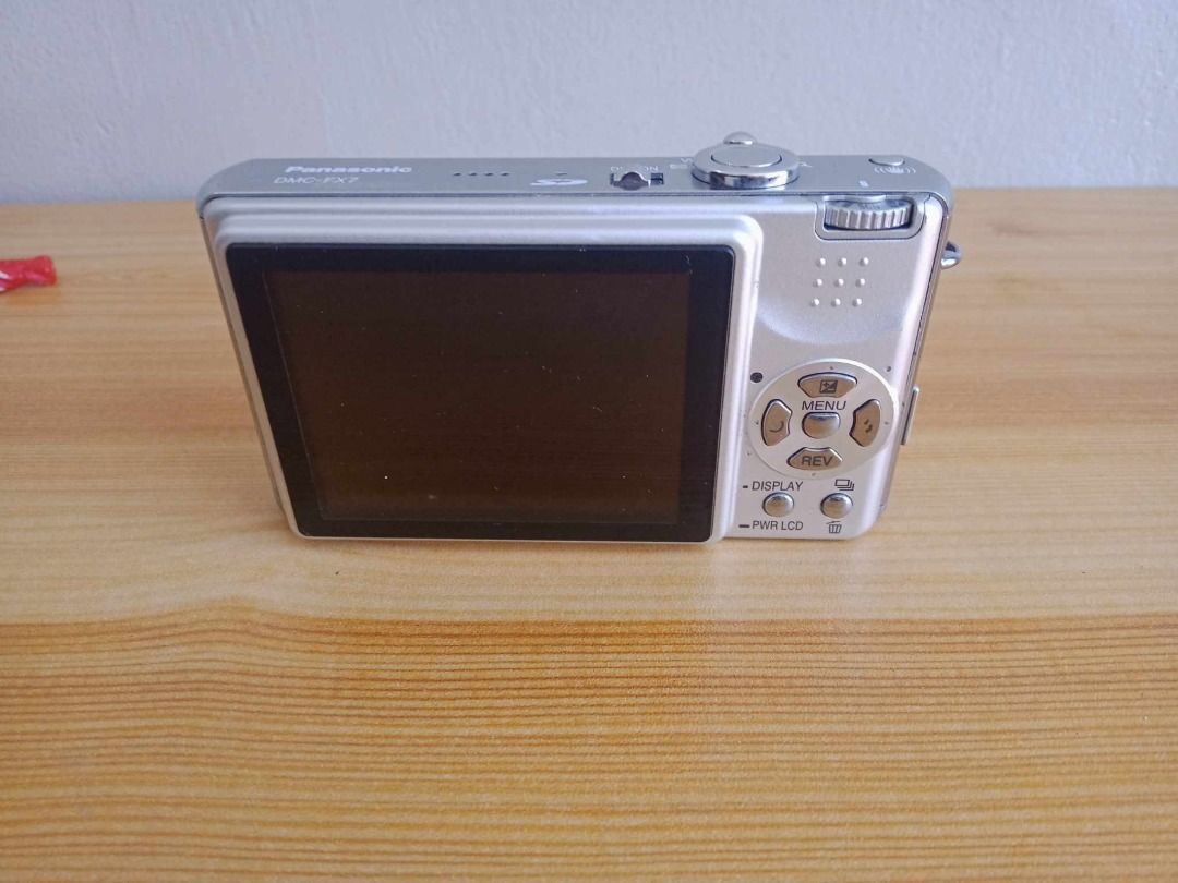 Panasonic Lumix FX7, Photography, Cameras on Carousell