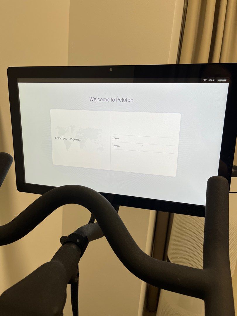 Peloton bike, Sports Equipment, Exercise & Fitness, Cardio & Fitness ...