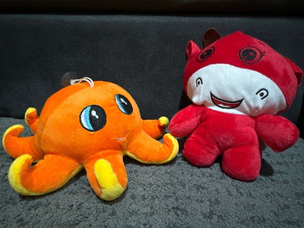 Plush Toy Octopus & Cow Buddle, Hobbies & Toys, Toys & Games on Carousell