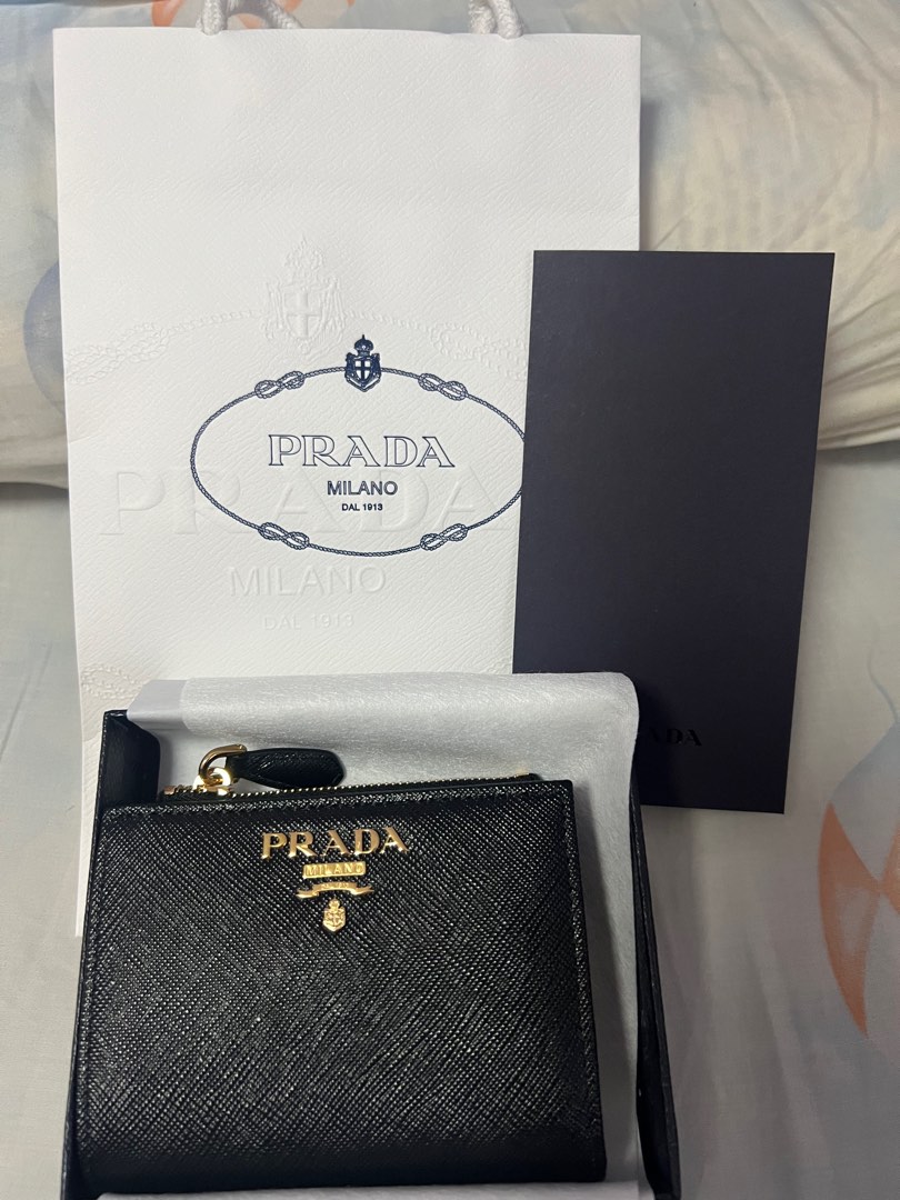 Prada Wallet, Women's Fashion, Bags & Wallets, Wallets & Card Holders ...