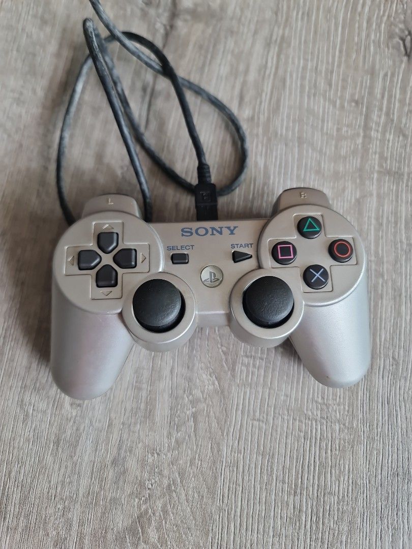 PS3 Dual Shock 3 controller sliver, Video Gaming, Gaming Accessories, Controllers on Carousell