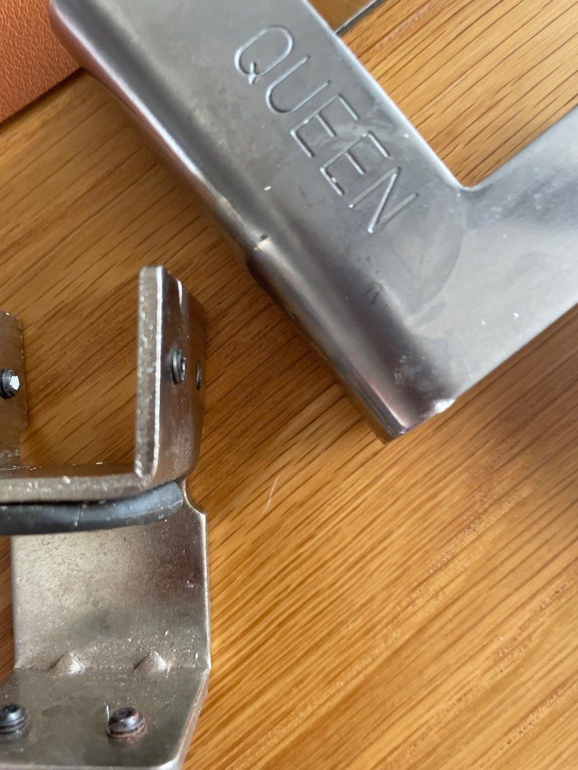 Queen heavy duty gate lock and regular padlock, Furniture & Home Living ...