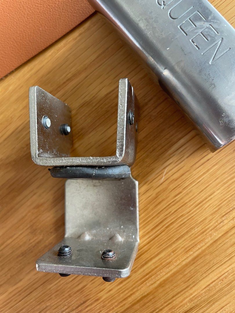 Queen heavy duty gate lock and regular padlock, Furniture & Home Living ...