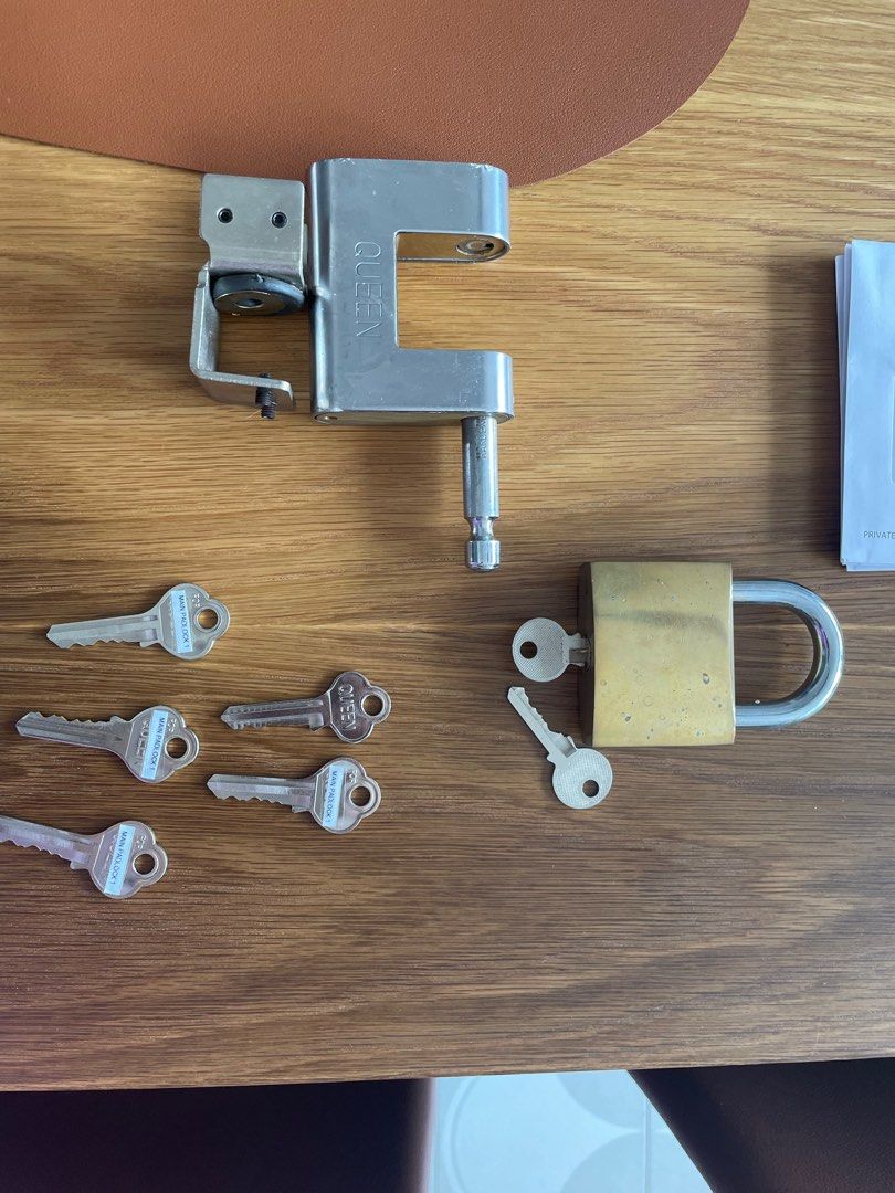 Queen heavy duty gate lock and regular padlock, Furniture & Home Living ...