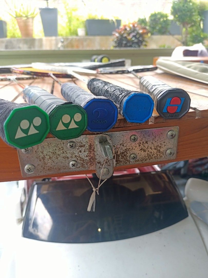 Raket yonex pelbagai brand, Sports Equipment, Sports & Games, Racket ...