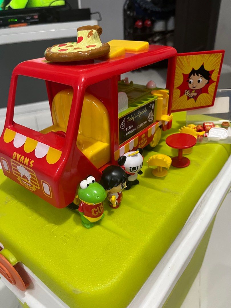 Ryans toy food truck, Hobbies & Toys, Toys & Games on Carousell