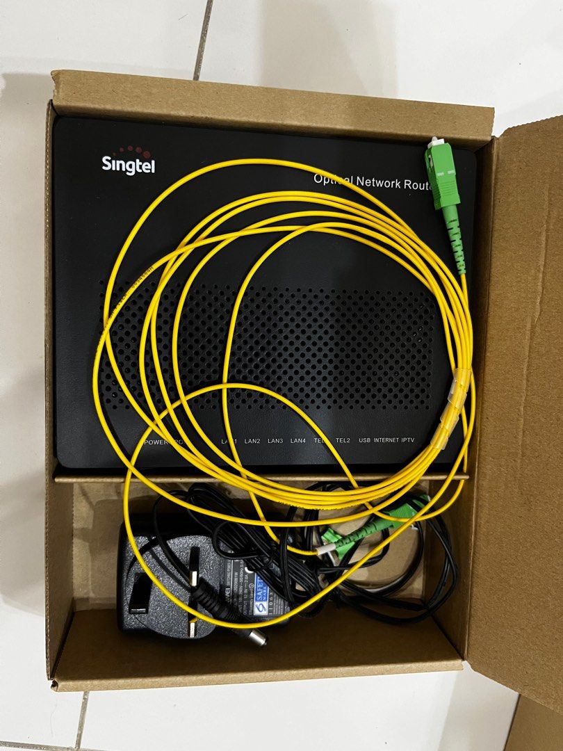 SingTel router, Computers & Tech, Parts & Accessories, Networking on ...