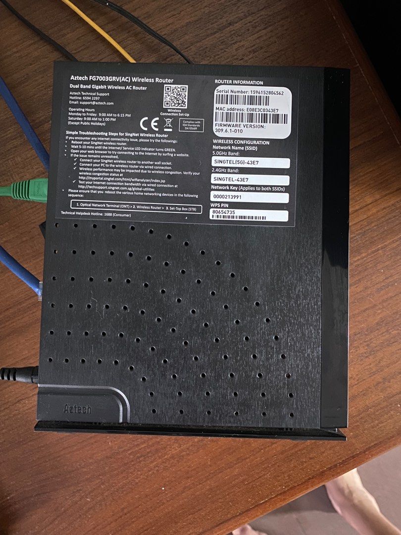 SingTel Router and Optical Network Terminal, Computers & Tech, Parts ...