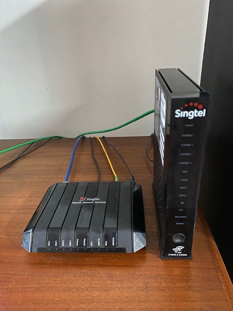 SingTel Router and Optical Network Terminal, Computers & Tech, Parts ...