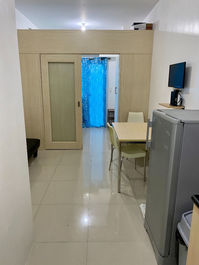 SM Light Residences 1BR Condo Edsa Boni MRT Ortigas Mandaluyong Makati ...
