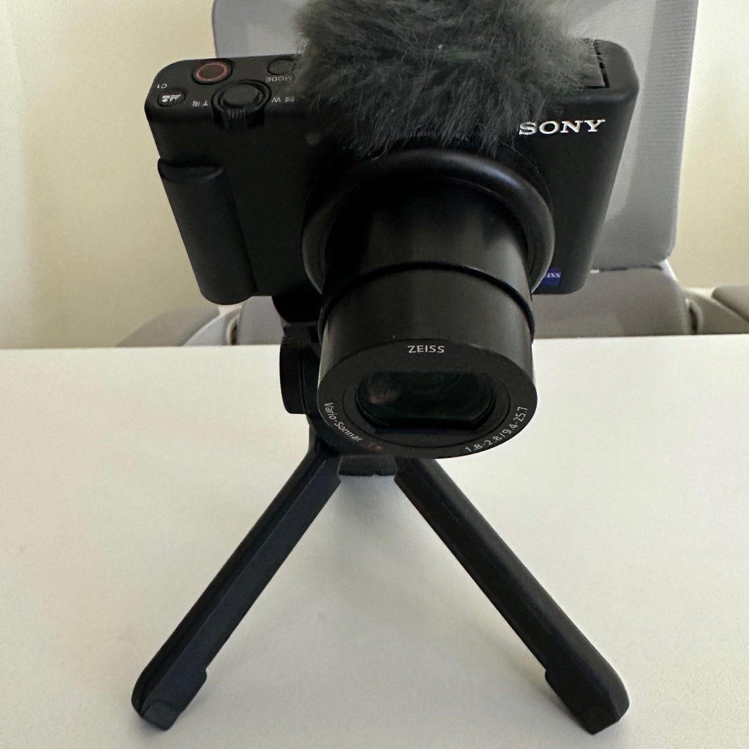 Sony ZV-1 / ZV1 Vlogging Camera, Photography, Cameras on Carousell