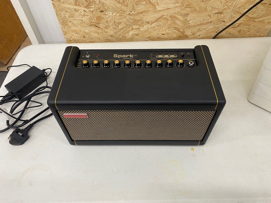 Spark 40 positive grid amplifier and speaker, Audio, Soundbars ...