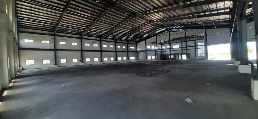 **tenant only** warehouse 5040sqm BRGY. AMAYA, SUNTRUST ECOTOWN, TANZA ...