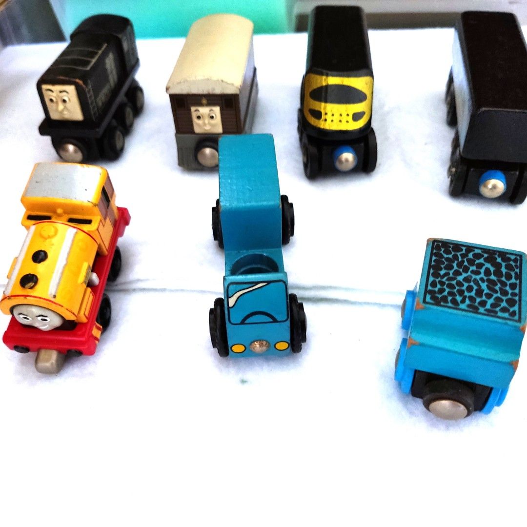 Thomas Magnetic Train, Car, Assorted Blocks Bus, Jenga ( Price for all ...