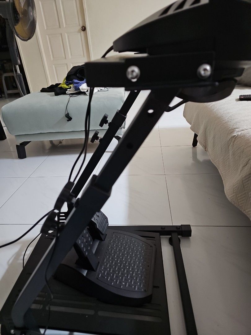 Thrustmaster T80 Ferrari plus Velocity Wheel Stand and Shifter mount ...