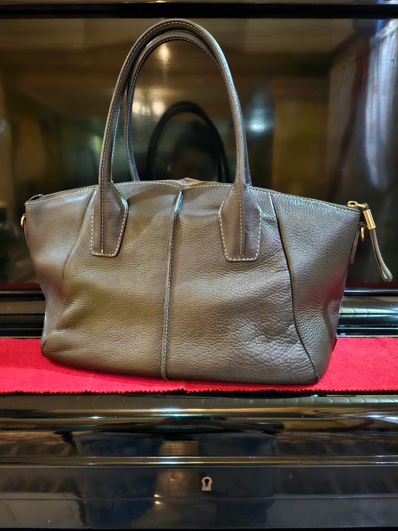 Tod’s D.D. Bowler Bag (Large), Women's Fashion, Bags & Wallets ...