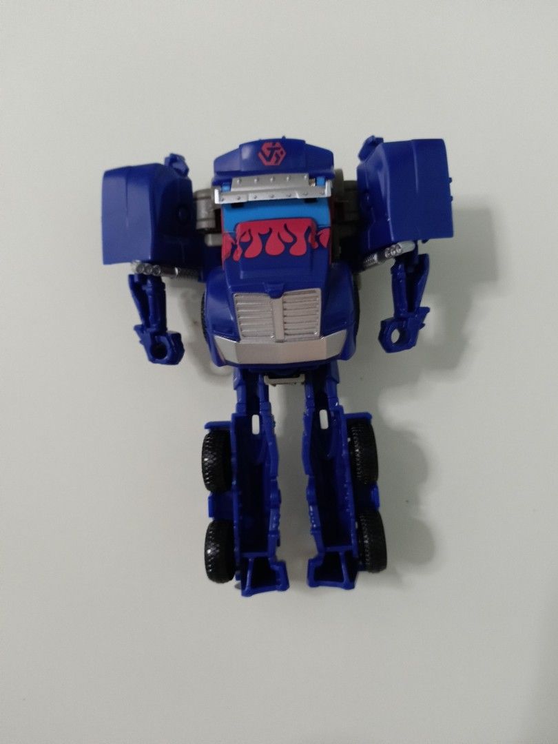 Transformers Optimus Prime Toy (can transform), Hobbies & Toys, Toys ...