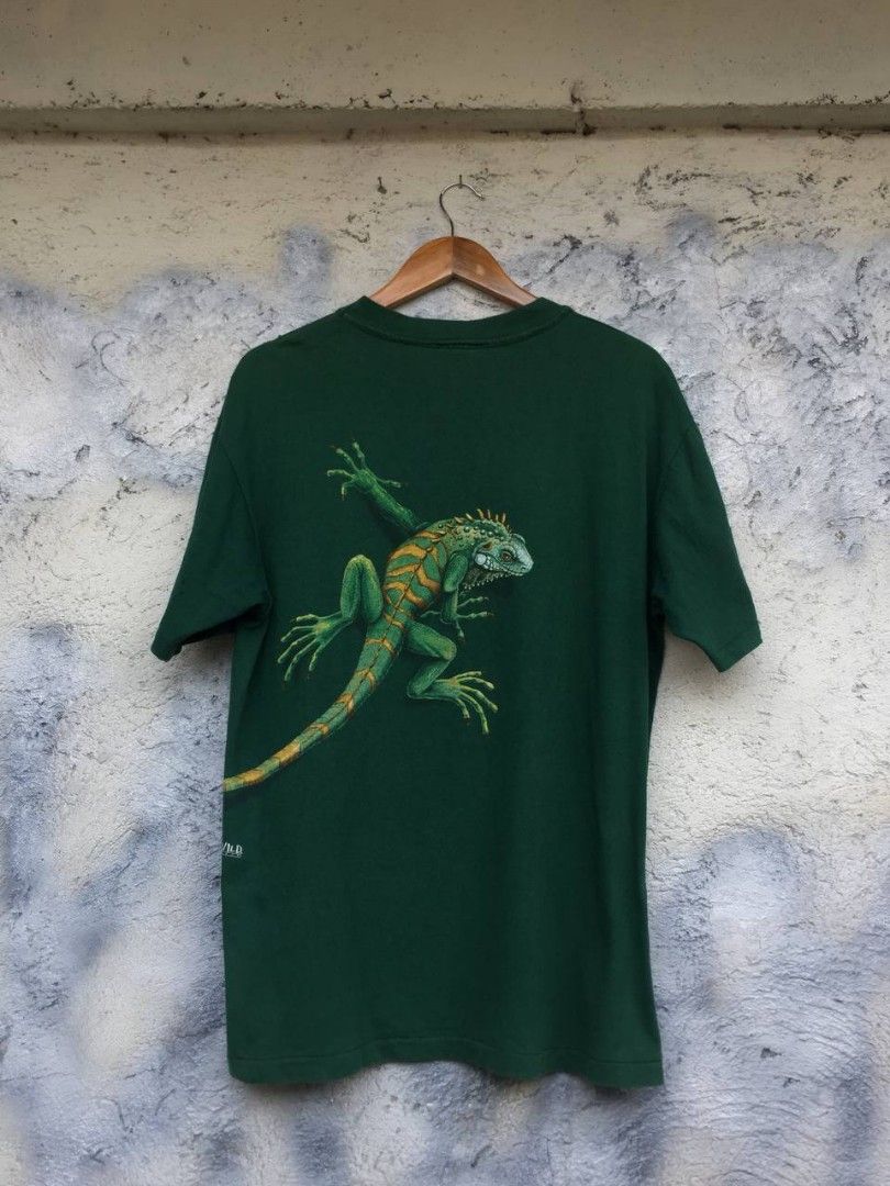 Vintage 90s Wild Gear Graphic Iguana, Men's Fashion, Tops & Sets ...