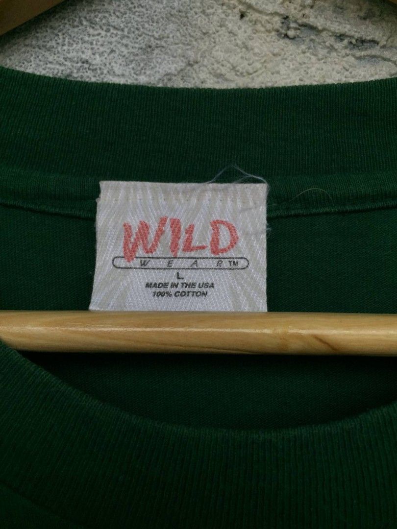 Vintage 90s Wild Gear Graphic Iguana, Men's Fashion, Tops & Sets ...